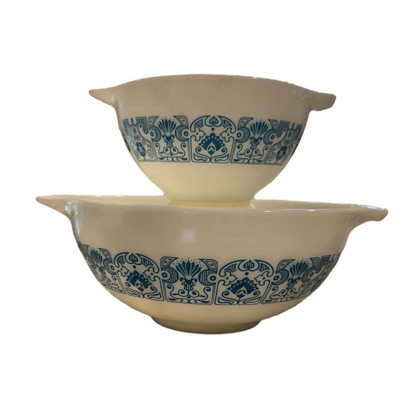 Pyrex | Kitchen | Vintage Pyrex Cinderella Horizon Blue Mixing Bowls 3 ...